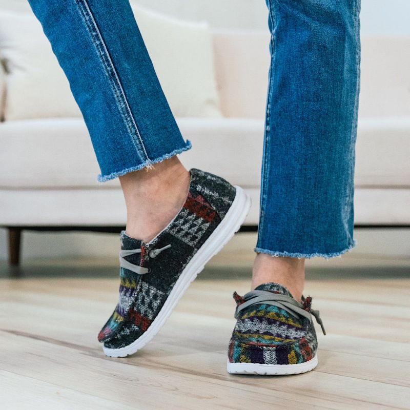 A Guide to Finding Your Personal Fashion Style