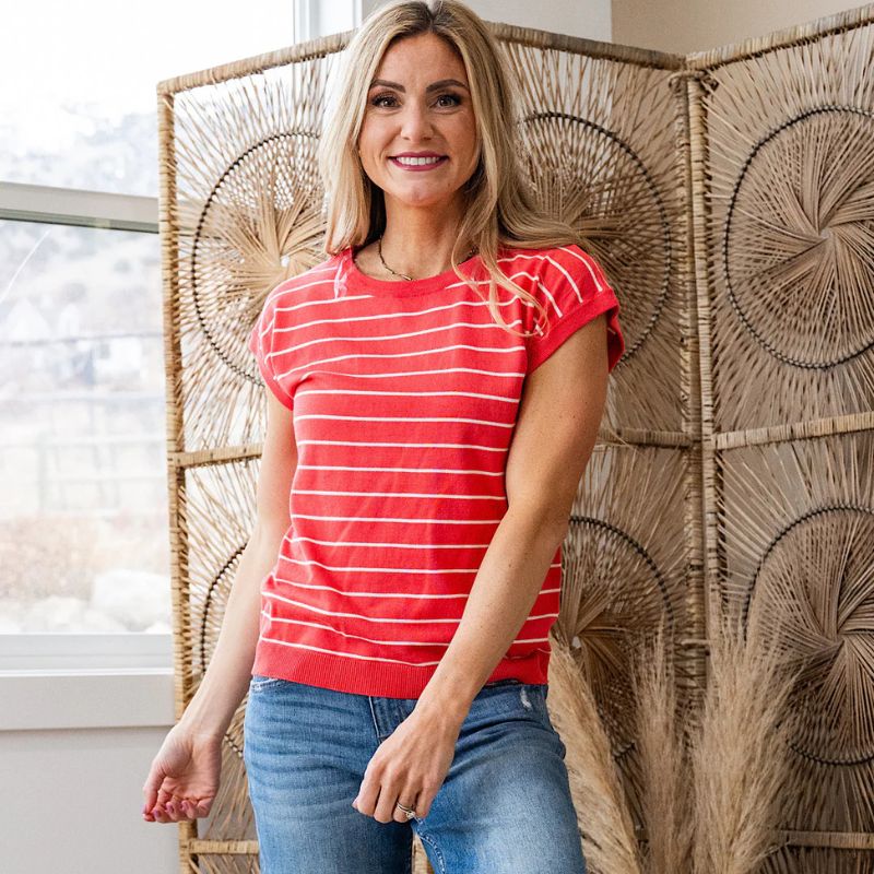 How To Pair Brightly Colored Tops With Neutral Bottoms