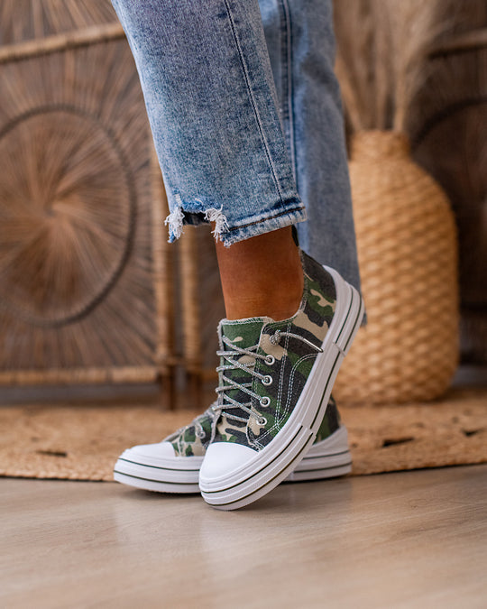 Very G Aman Prints Sneakers - Camo